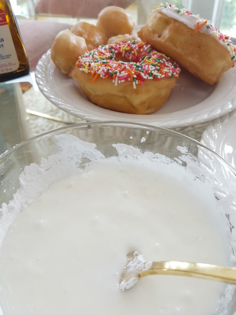 Fuzzy Friday: Donut Cocktail - The OP Life