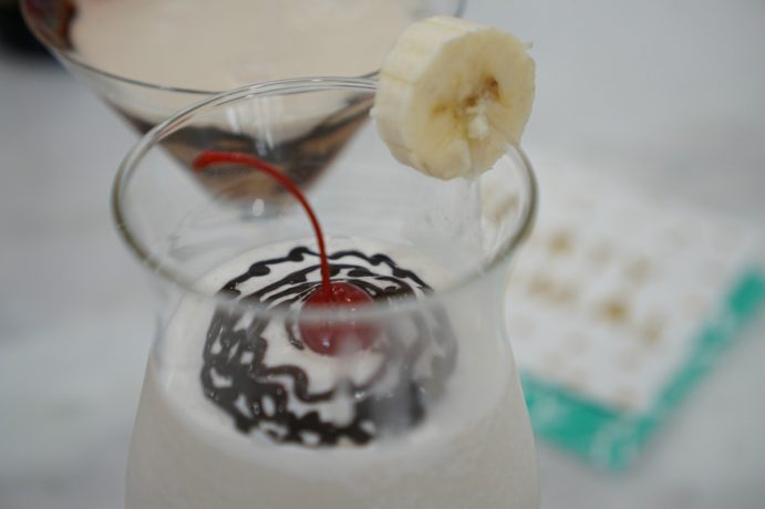 Fuzzy Friday: Banana Split Cocktails - The OP Life